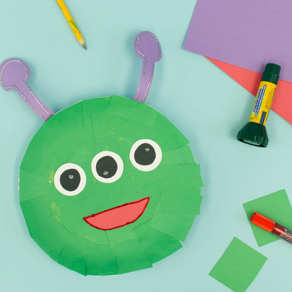 Space Week: Paper Plate Alien – Craft Box Girls